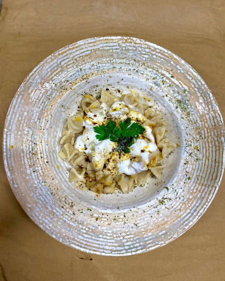 Traditional Turkish Foods You MUST Try: Your 2024 Guide